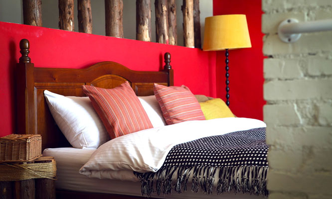 Summer Point．追逐絢爛盛夏的點點波影｜屏東滿州（墾丁佳樂水）精選旅宿｜Dear b&b 帶你住進台灣之美